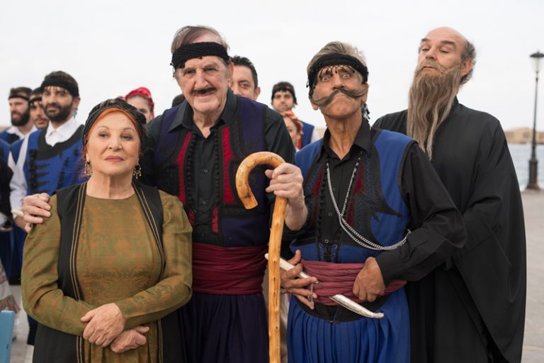 ΓΙΑ ΠΡΩΤΗ ΦΟΡΑ ΣΤΟ ΘΕΑΤΡΟ! Η ΝΕΡΑΙΔΑ ΚΑΙ ΤΟ ΠΑΛΗΚΑΡΙ - City Life 24